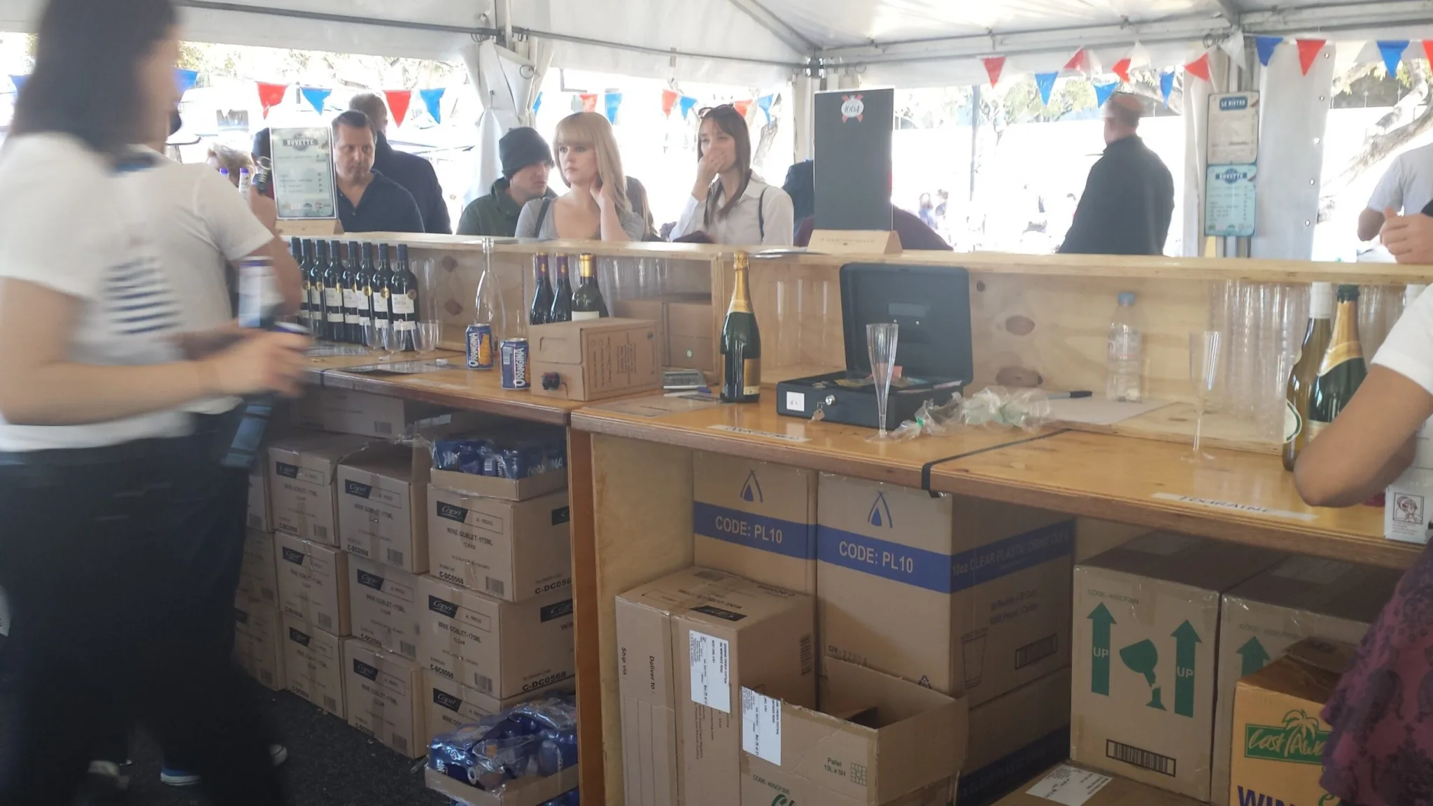 Privacy Bar Raiser Hire from Queensland Hire | Est. 1980